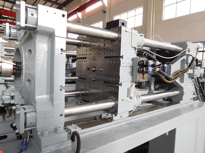 Servo Injection Moulding Machine KBD 1980 - KeBiDa